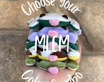 Mlem Frog Plush// Pocket Frog Plushie// Bean Bag Frog - Etsy