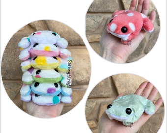 Choose Your Color Combo Frog Plush// Pocket Frog Plushie// Bean Bag ...