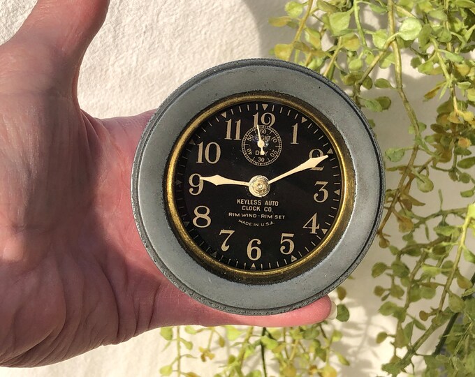 Vintage Automotive Clock, Keyless Auto Clock Co Rim Wind Rim Set Made ...