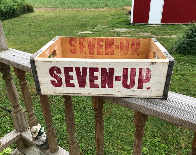Vintage 7 up Wood Crate, White and Red 7 up Beverage Crate Box Bin ...