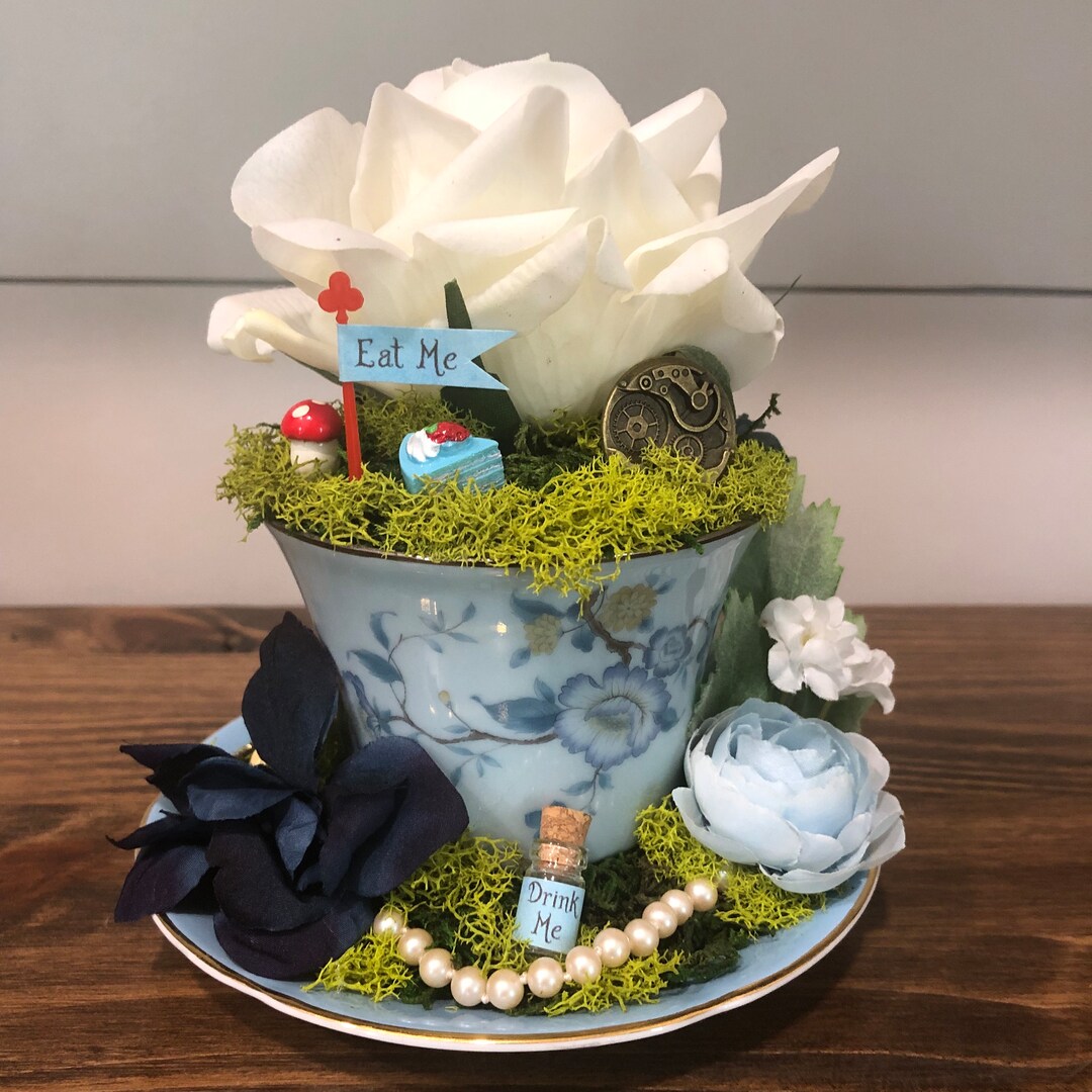 Alice in Wonderland Decor, Mad Hatter, Tea Party Centerpiece, Teacup ...