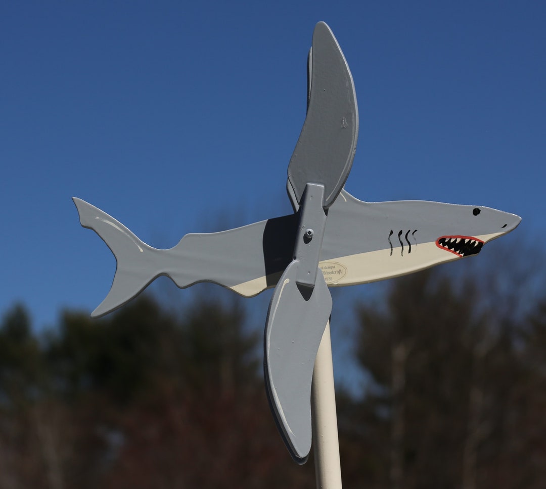 Shark Spinner - Etsy