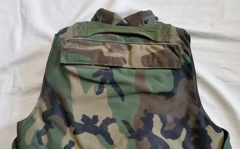 Vintage US Military Surplus OTV Body Armor Vest, Woodland Camo, Size ...