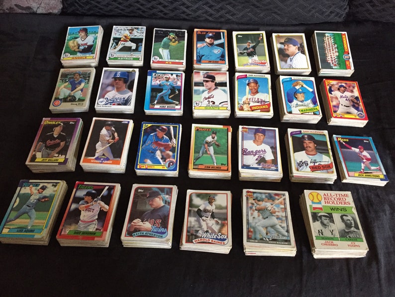 Vintage Baseball Card Collection Total Of 895 Cards From 1970's To 1990