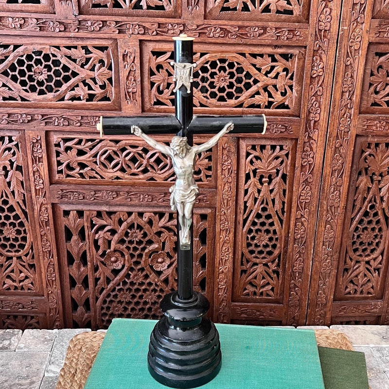 Black Crucifix - Etsy