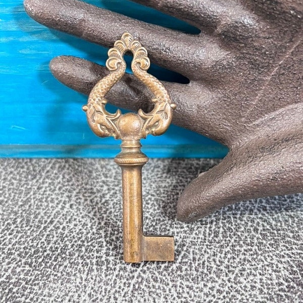 Skeleton Key Decor - Etsy