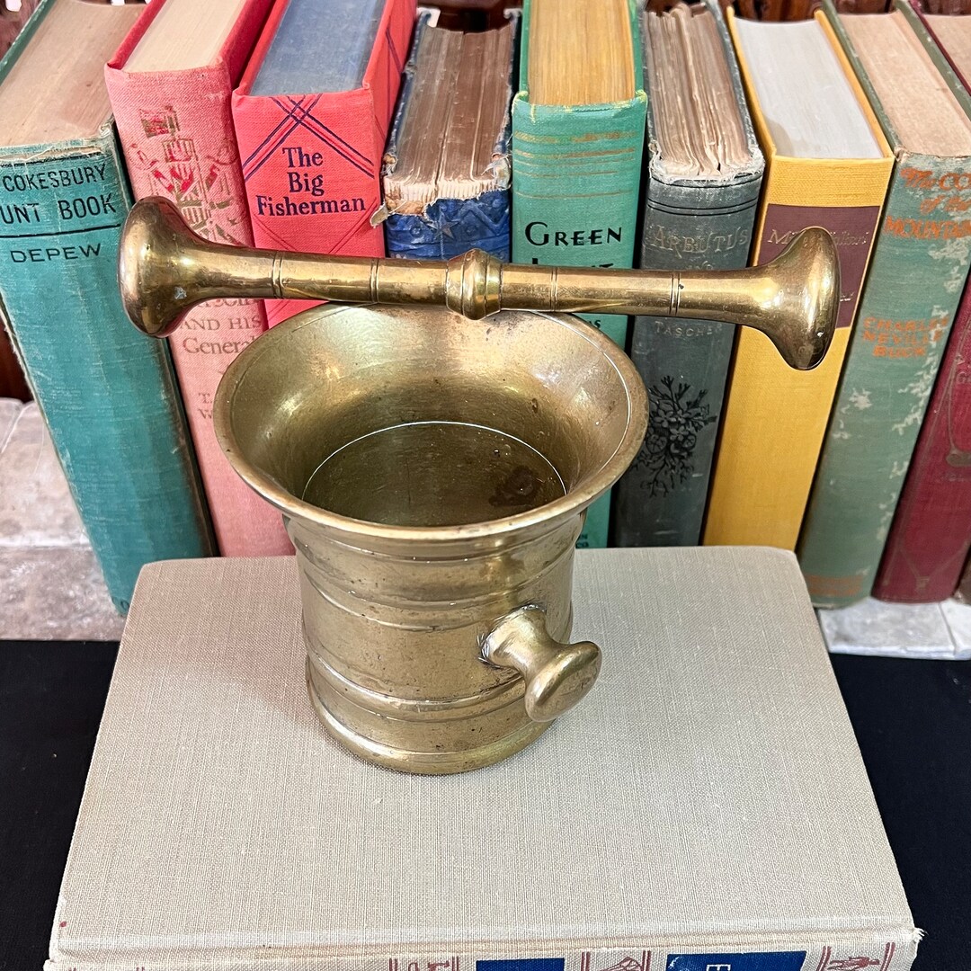 Brass Mortar and Pestle Vintage Kitchen Apothecary Display Pharmacist ...