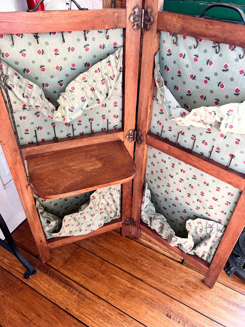 Mid Century Folding Sewing Screen Work Station Vintage - Etsy