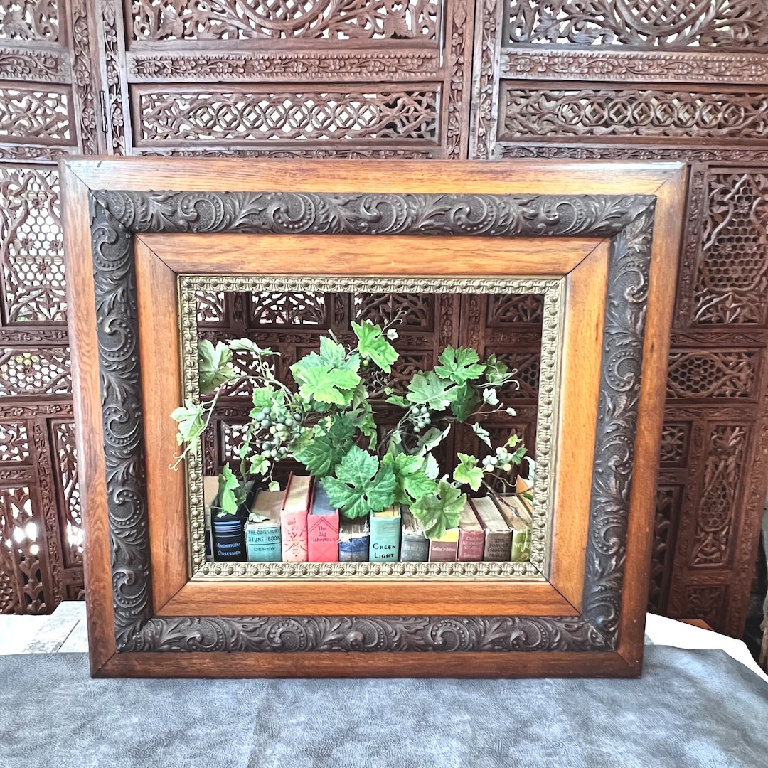 Got a Picture Here's the Open Frame 1800's Wood W/ Gesso Frame Ornate ...