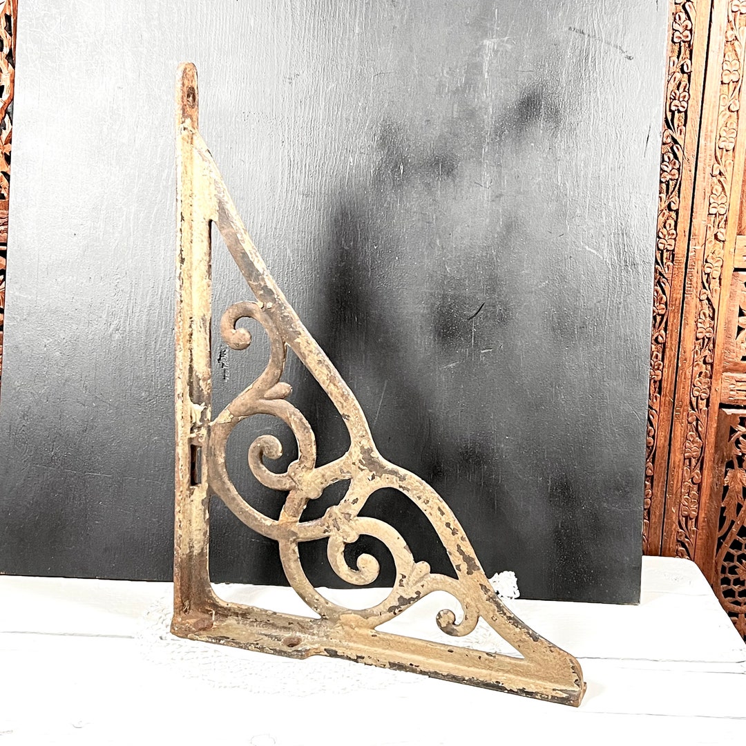 Antique Cast Iron Corner Bracket Vintage Home Decor Cornice 15 3/4 X 11 ...