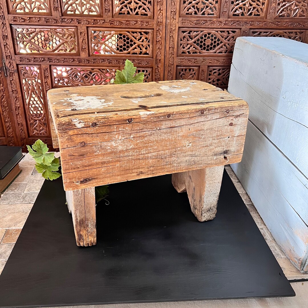 Rustic Wooden Stool / Table Vintage Shabby, Distressed Worn Rustic ...