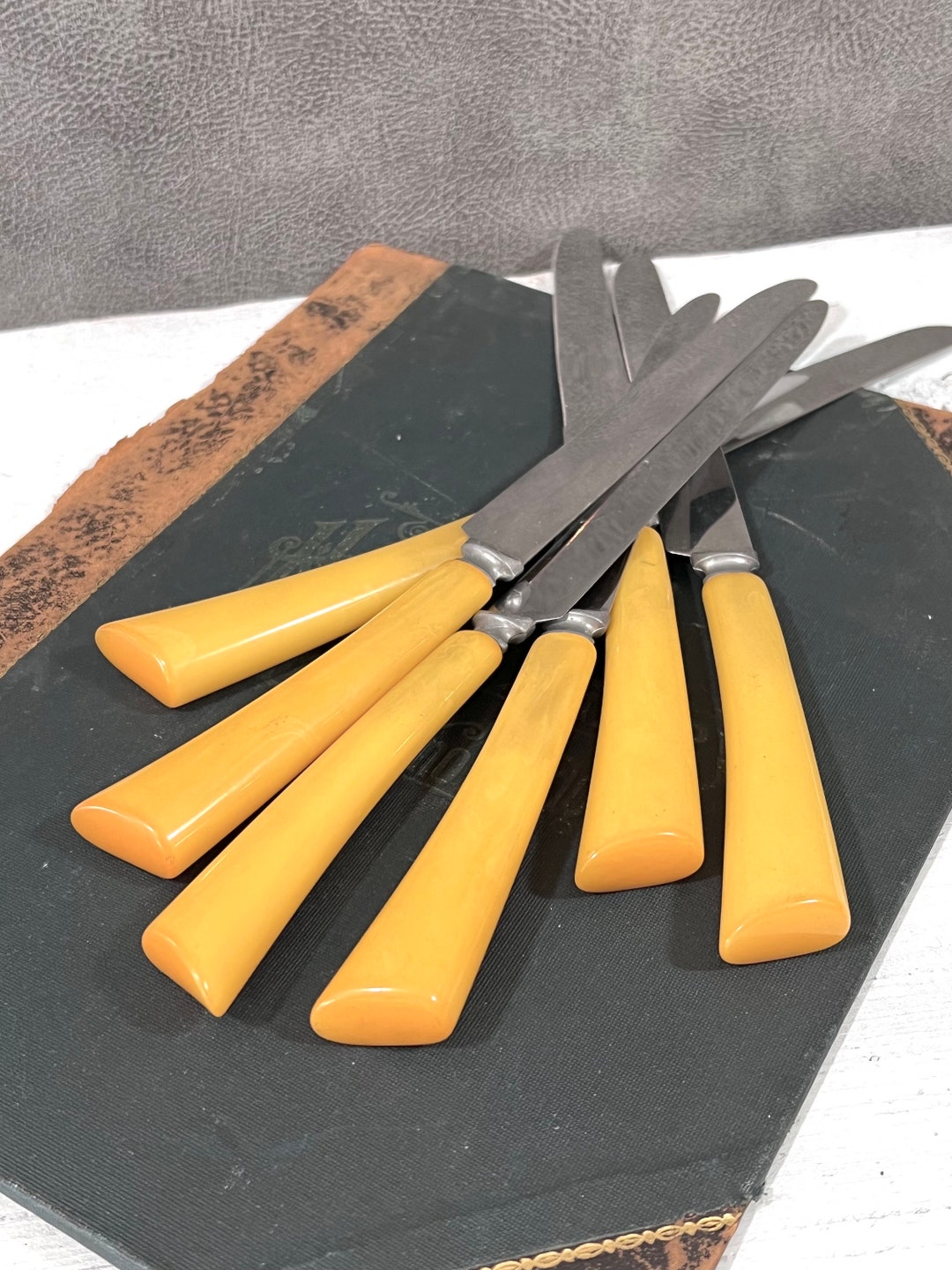 Bakelite Handled Serrated Knife Collection - Retro Vintage Utensil ...