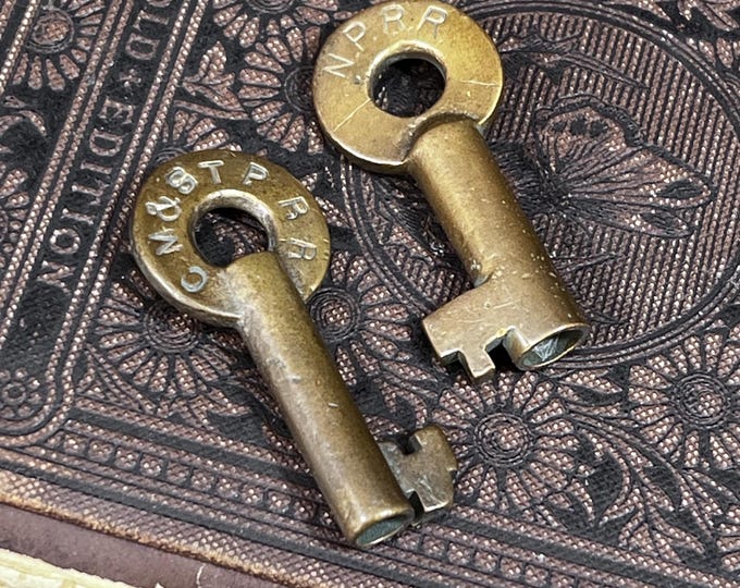 Choice of Railroad Brass Keys - C. M. & STP RR Loeffelholz or NPRR ...