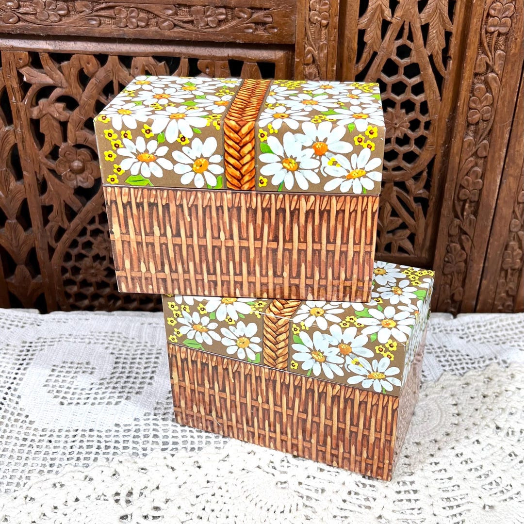 Hallmark Recipe File Box W/ Litho Print Daisy Basket Weave Pattern on ...