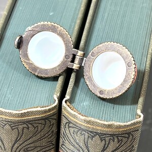 Kiss a Porcelain Frog Box - Tiny Collectible W/ Green Frog Topper ...