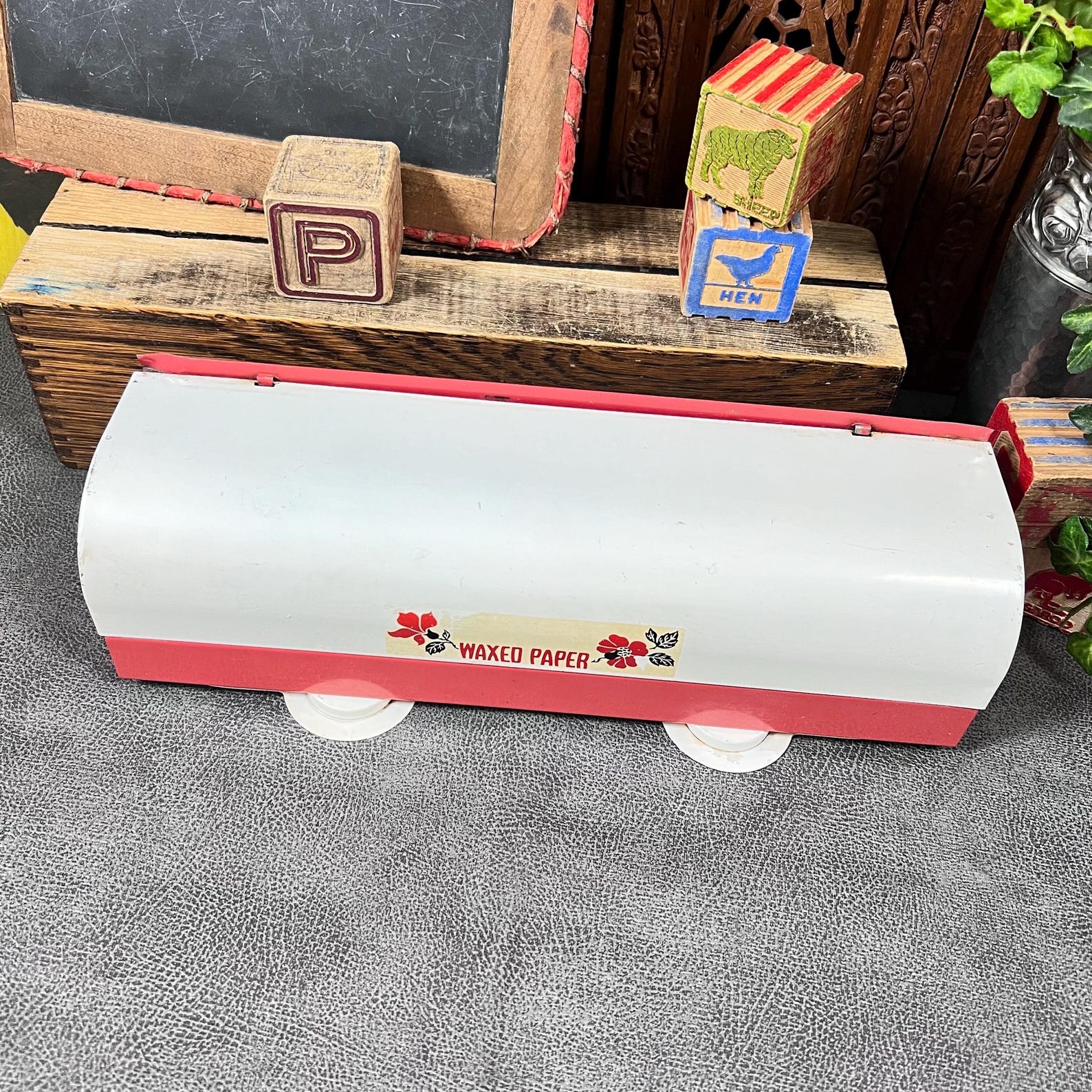 Wall Hanging Wax Paper Dispenser Vintage Retro MCM Kitchen Decal Flower ...