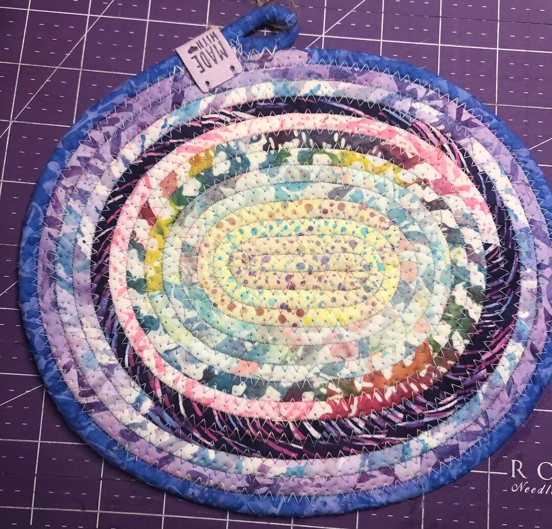 Medium Size Oval Heavy Duty Trivet or Table Mat TR-2403 Pastel Cotton ...