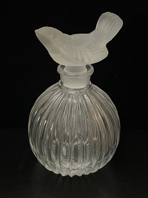 Vintage Bird Perfume Bottle with Cast Frosted Glass B… - Gem