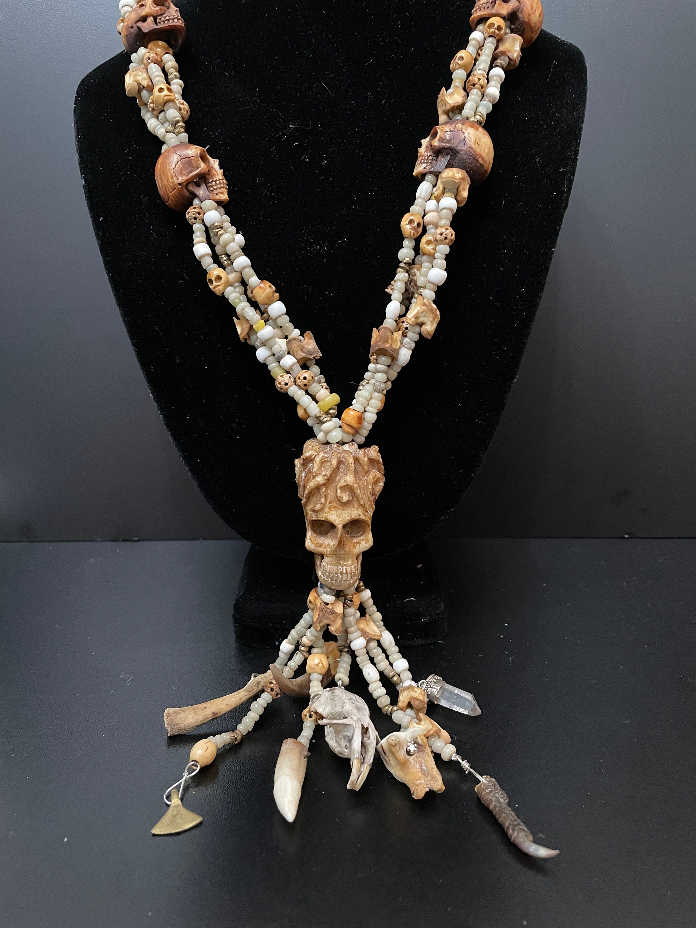 Carved Octopus Skull Centerpiece Bones Claws Teeth Qtz. - Etsy