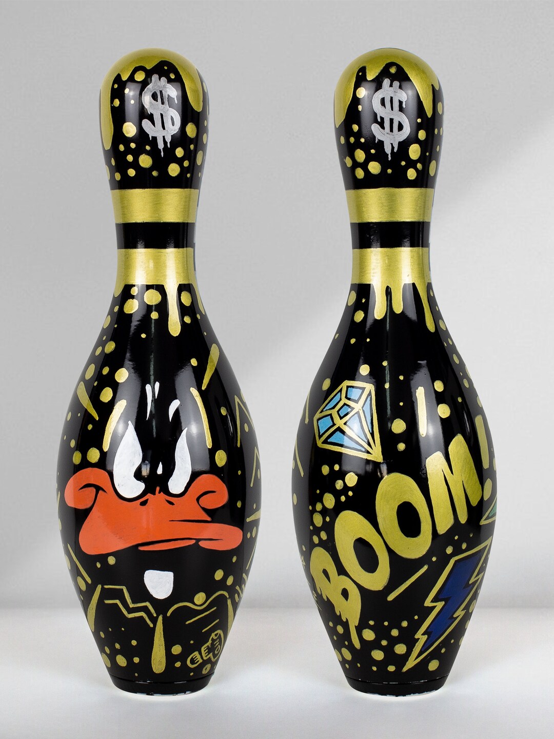 Daffy Duck Black Gold Bowling Pin 37x12 Cm by Josh Mahaby Pop Art Home ...
