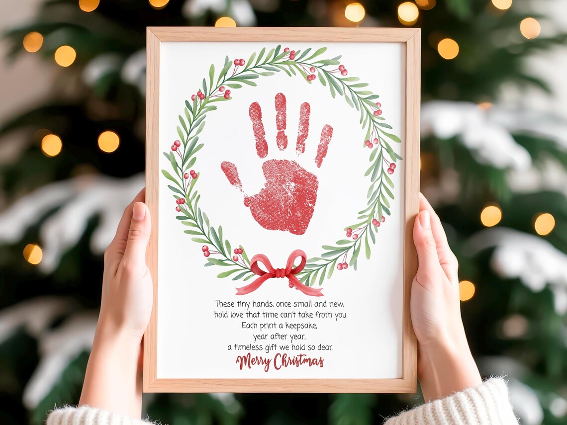 Christmas Handprint Craft for Kids or Newborn Baby, Christmas Handprint ...