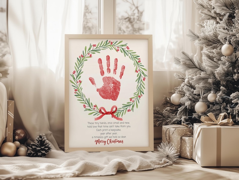 Christmas Handprint Craft for Kids or Newborn Baby, Christmas Handprint ...