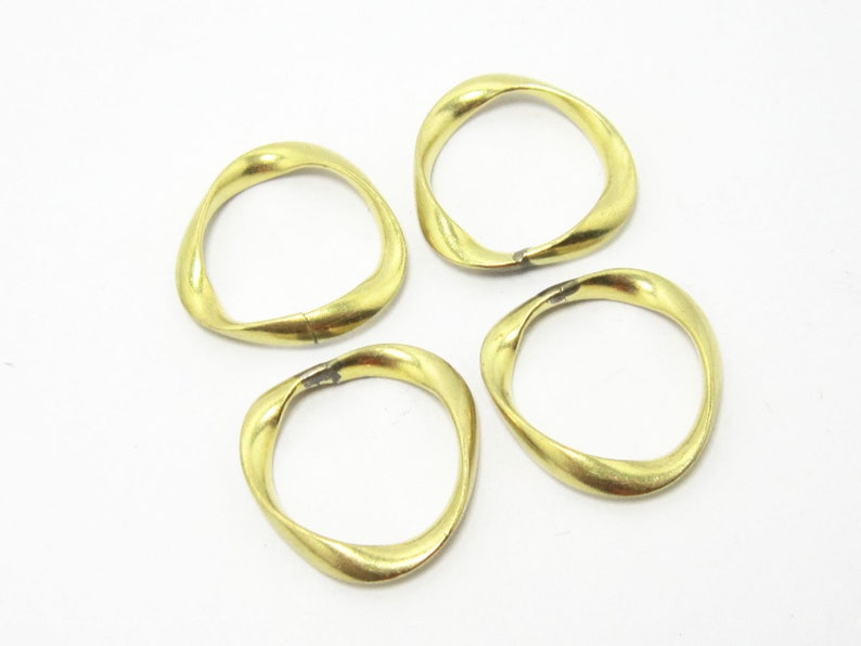 10pcs Brass Twisted Triangle Rings 20mm Welded Raw Brass - Etsy