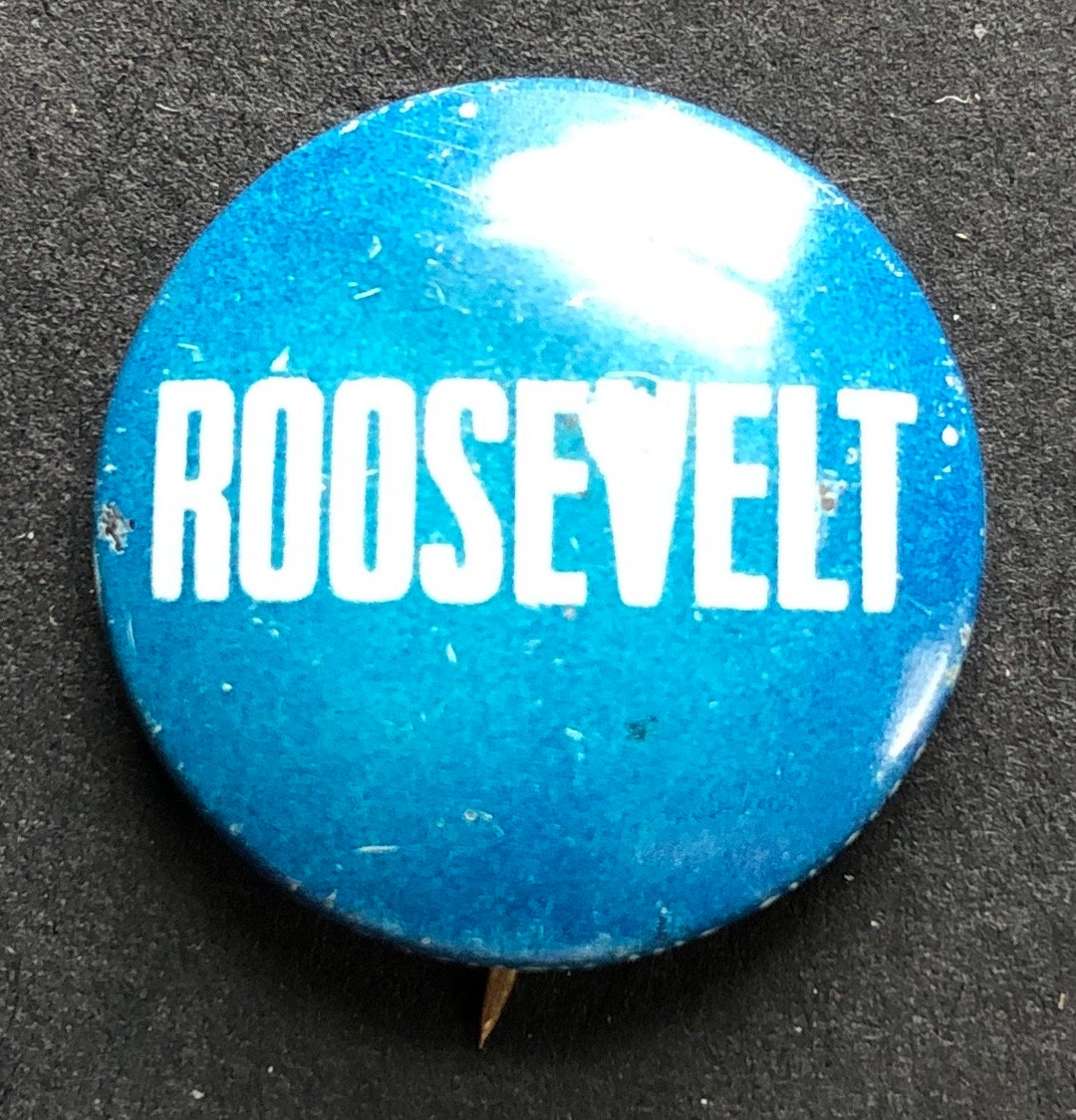1930s Pinback Button, Franklin D. Roosevelt, Light Blue, 13/16 of an ...