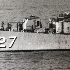 1950 Korean War US Navy USS Begor Offshore During Demolition Hungham ...