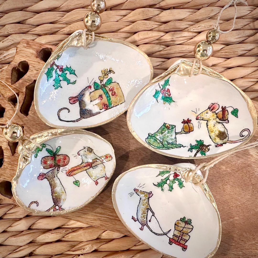 Decoupage Clam Shell Christmas Ornament: Sweet Mice & Frog, Handmade ...