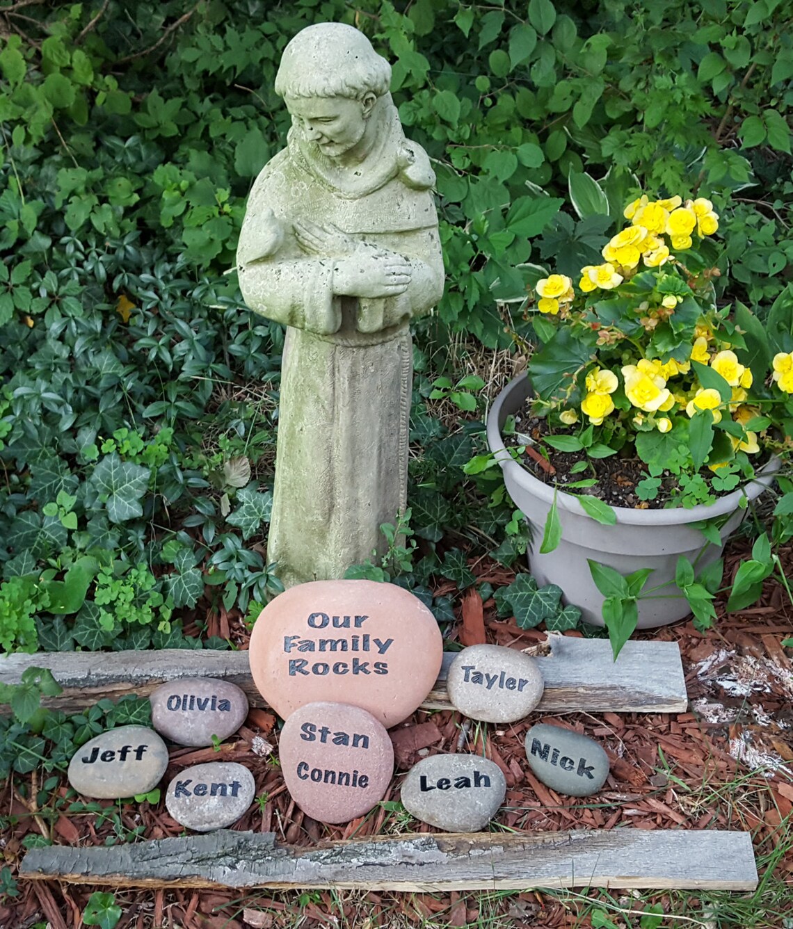 Our Family Rocks | Engraved Family Rock | Personalized Family Garden ...