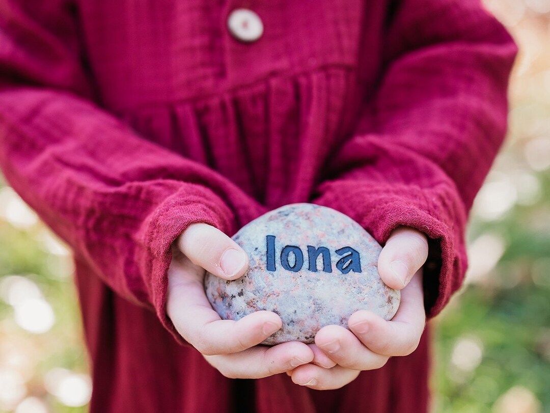 Personalized Name Rocks Customized Gift for Grandma - Etsy