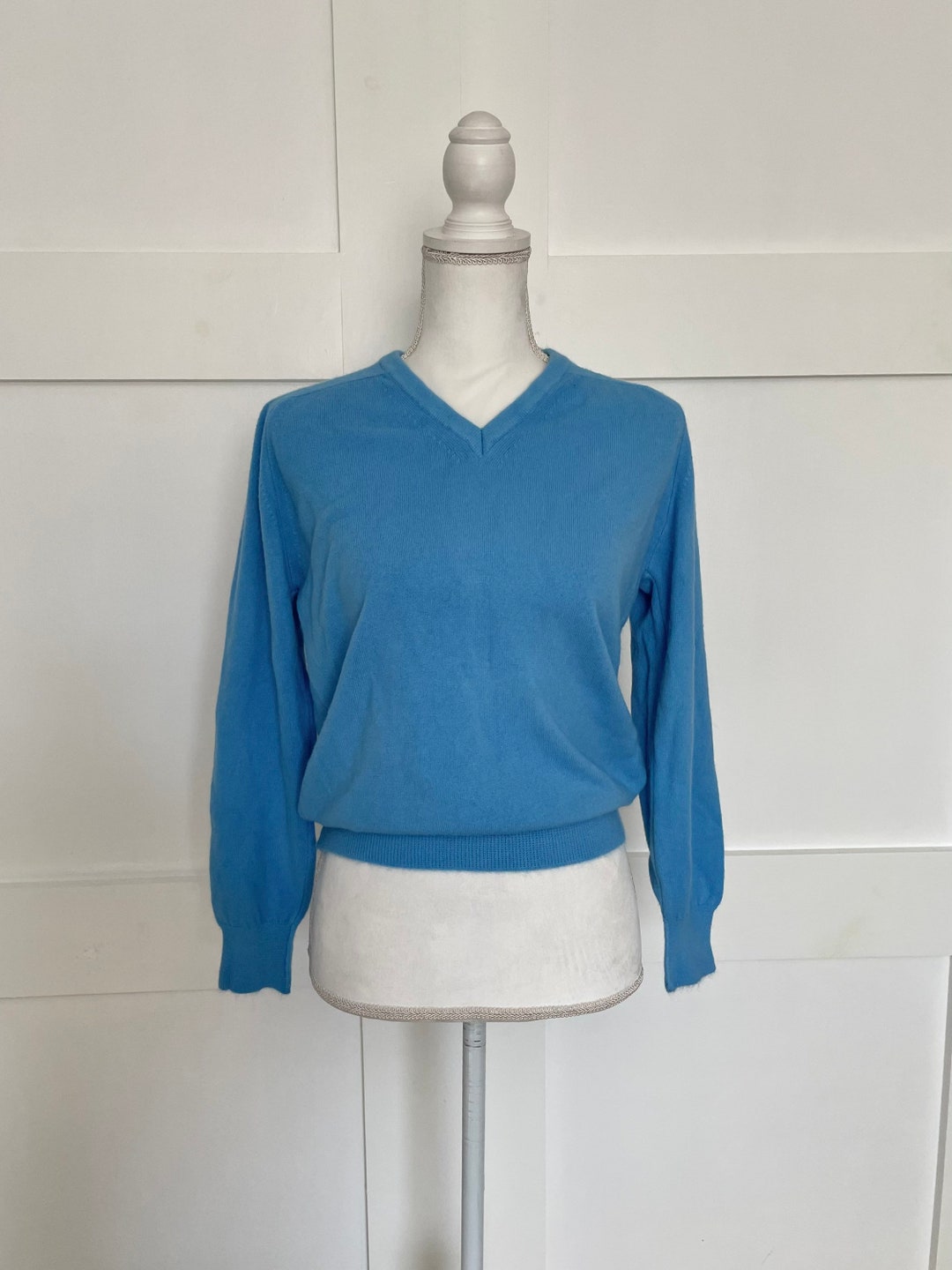 Vintage Orlon Acrylic Blue Classic Pullover Sweater by Miller & Rhoads ...