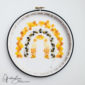 Bee Rainbow, PDF Digital Download Embroidery Pattern & Guide - Etsy