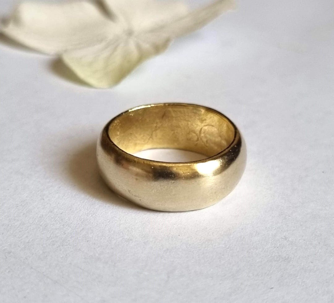 Wide Gold Ring, Bombé Ring, Chunky Wedding Ring, Classic Gold Band ...