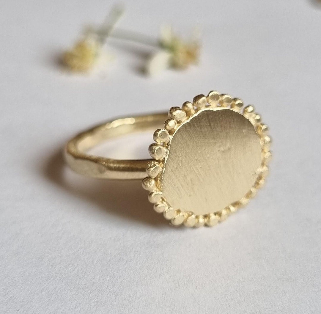 Solid Gold Disc Ring, Antique Style Ring, Minimalist Jewelry, 14k Gold ...