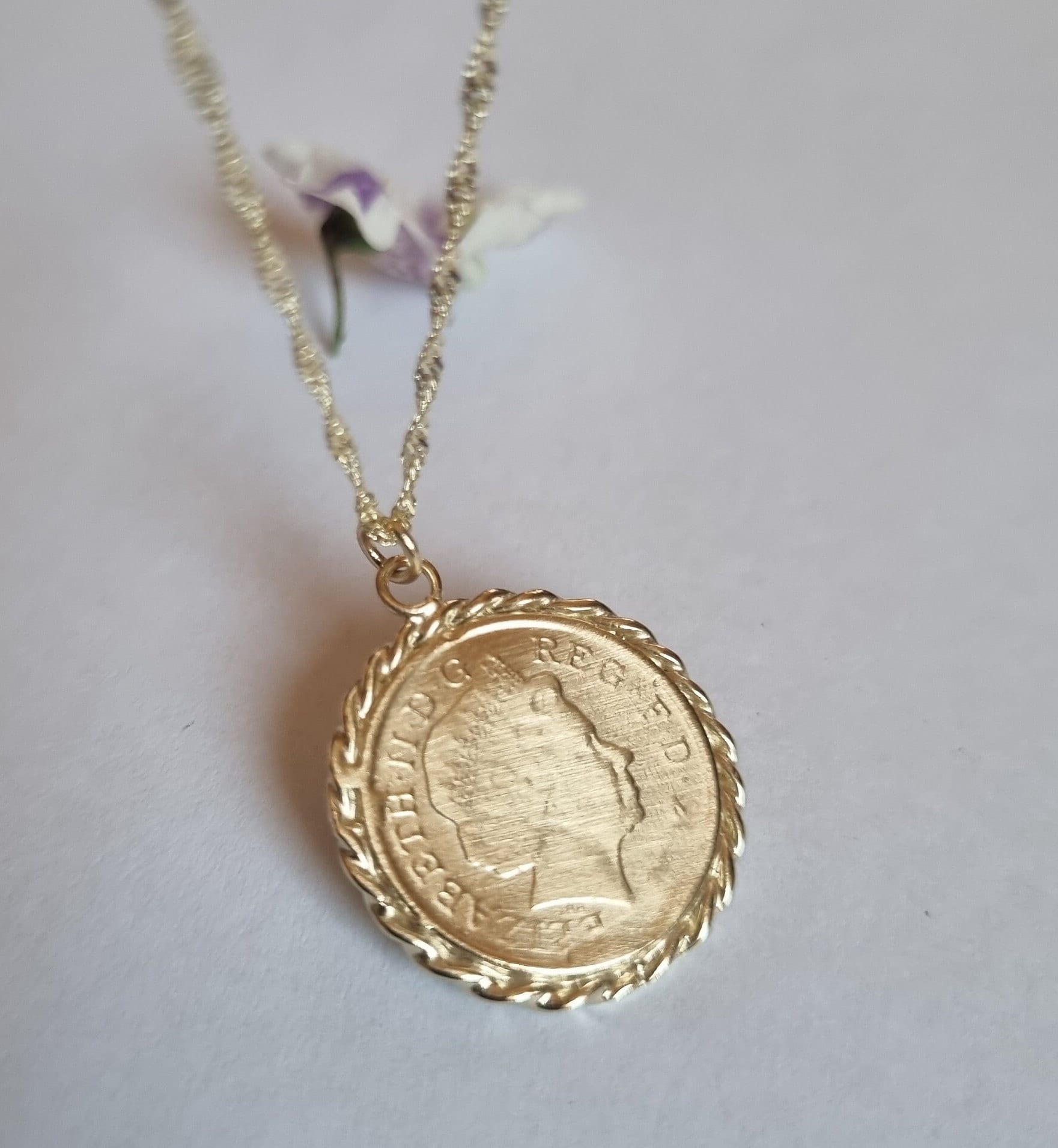 Solid Gold Coin Pendant Necklace, 14k Gold Coin Pendant Necklace ...