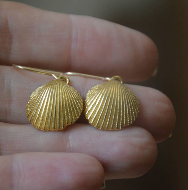 Seashell Earrings Dangle Gold Earrings 14k Gold Earrings - Etsy