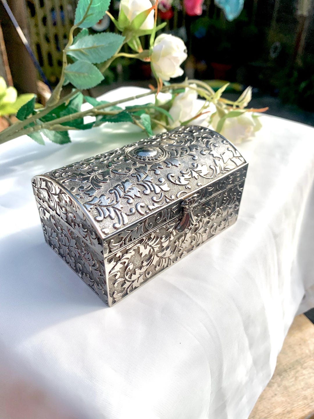 Vintage Ornate Metal Jewellery Box Red Velvet Lining Hinged Lid Domed ...
