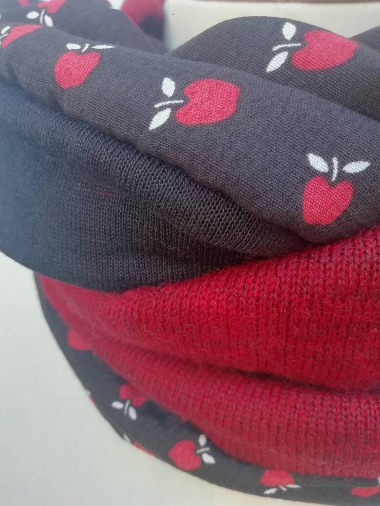 SNOOD woman printed red apples, infinite scarf