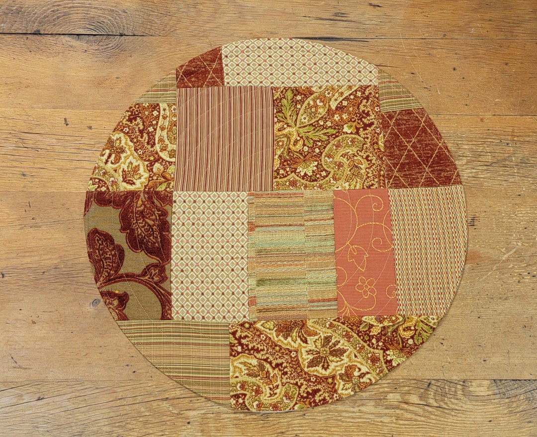 20 Round Quilted Table Topper/centerpiece Mat Multicolor Patchwork ...