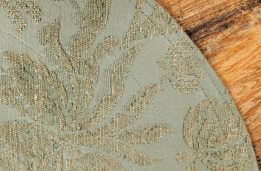 Round Quilted Table Runner Topper Centerpiece Tabletop Mat Woven ...