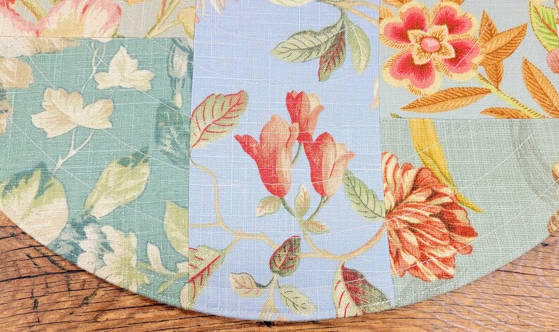 20 Round Quilted Linen Table Topper/centerpiece Mat - Etsy