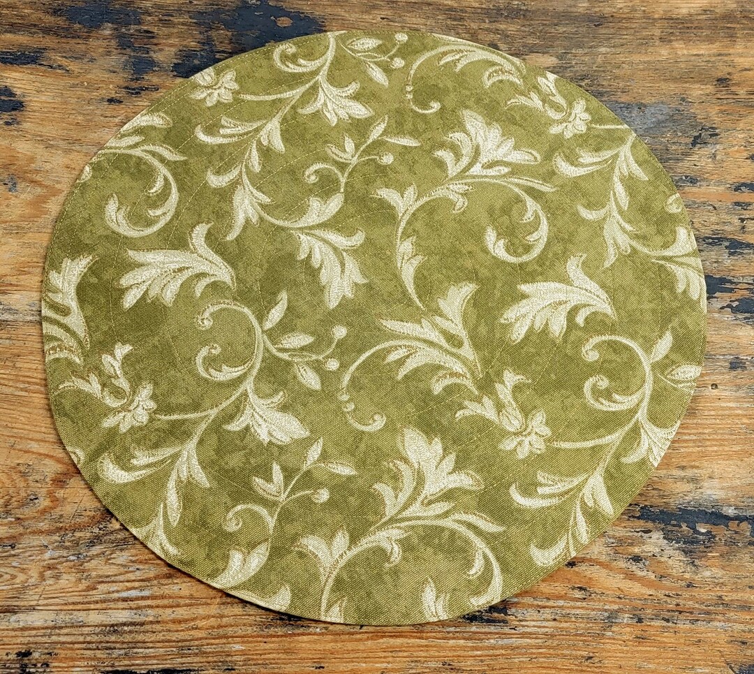 Custom Size Round Quilted Centerpiece Mat/table Topper~ Waverly ...
