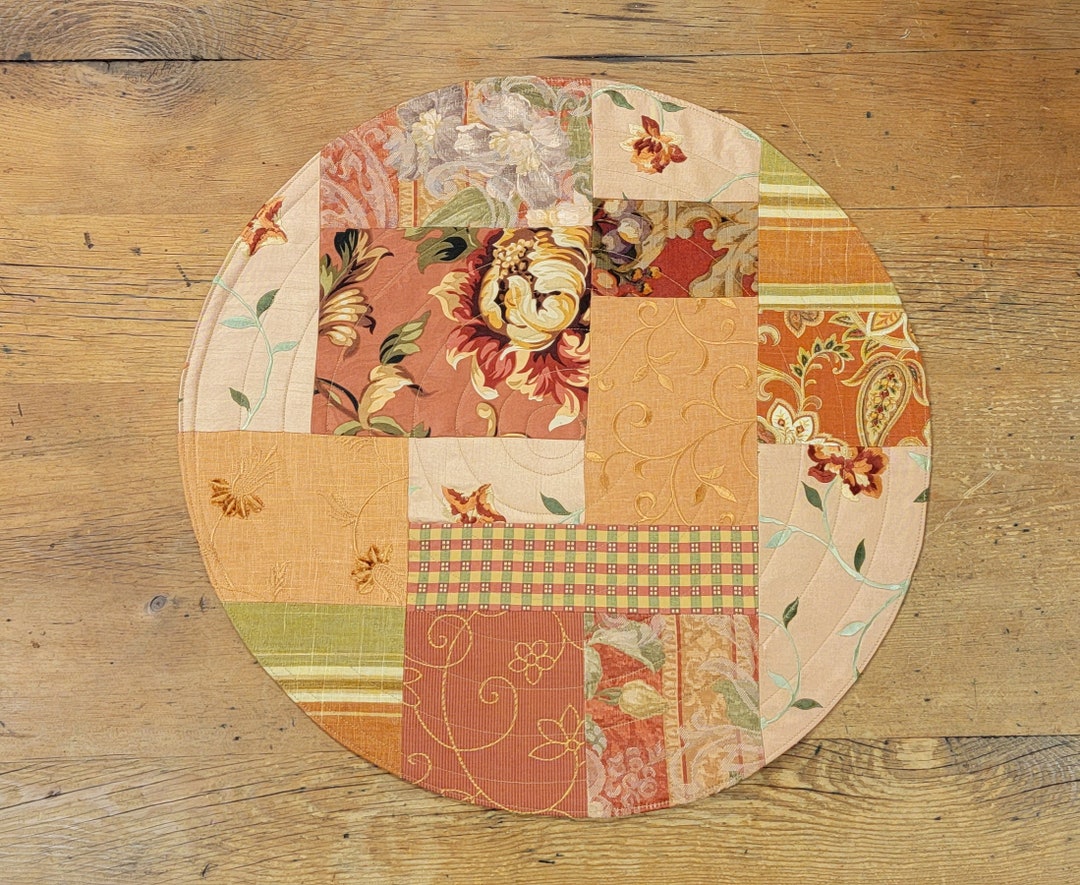 20" Round Quilted Table Topper/centerpiece Mat Multicolor Patchwork ...
