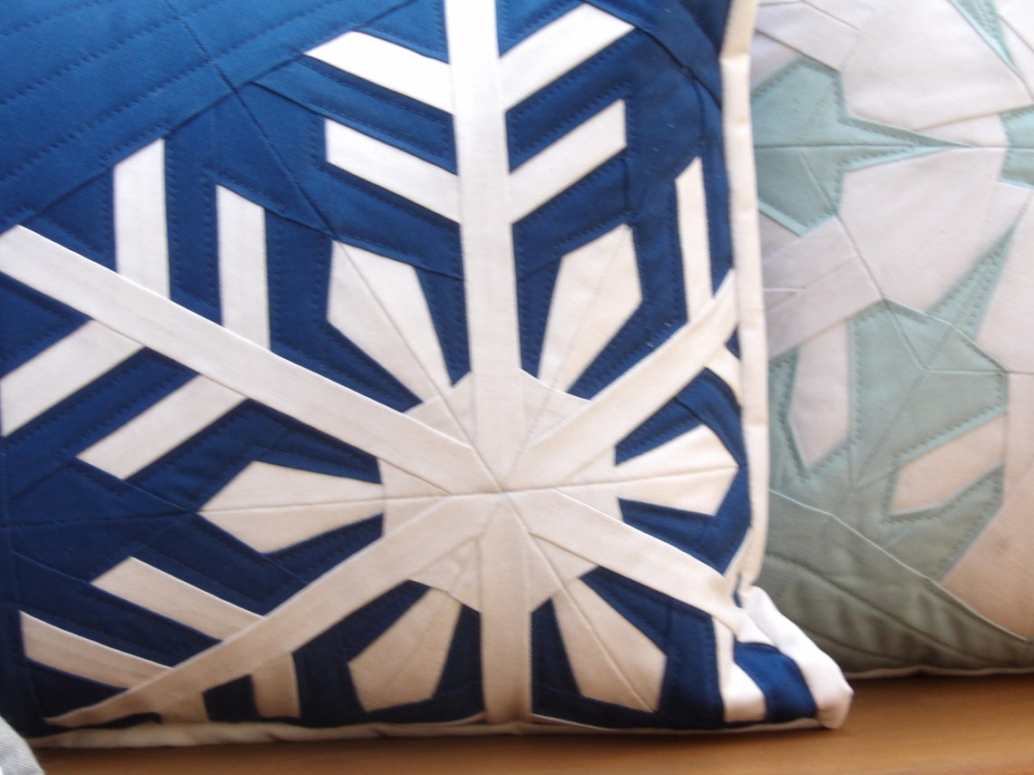 Snowfall PDF Pattern 3 Paper Pieced Snowflake Blocks - Etsy