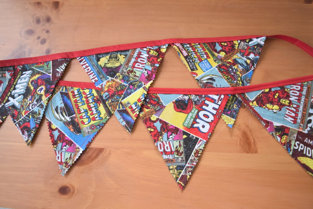 Marvel Superhero Banner/bunting, Avengers Retro Comic Book Fabric ...