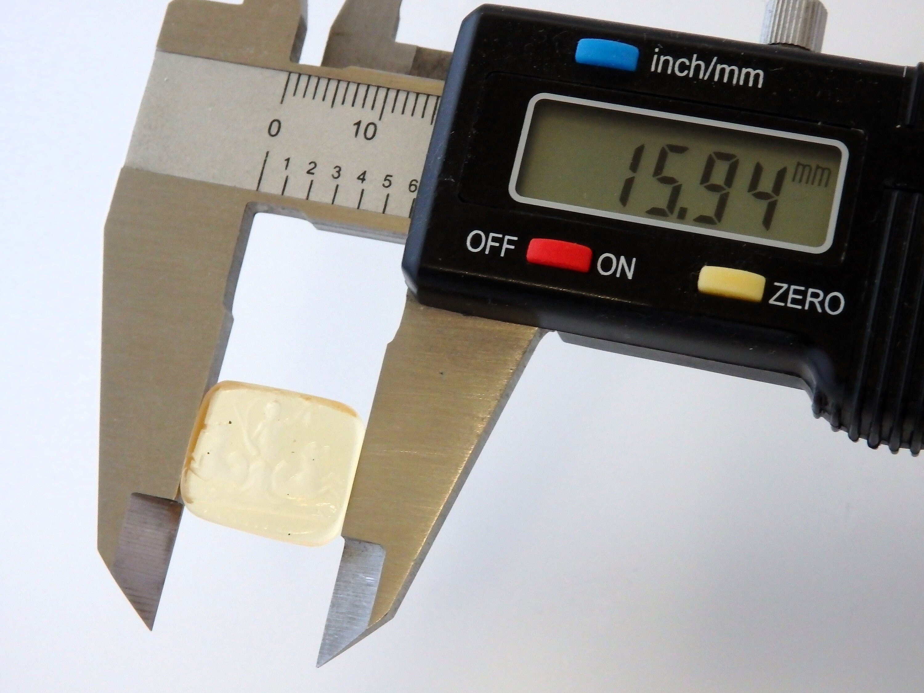 NEPTUNE POSEIDON Light Amber Venetian Glass Intaglio - Etsy