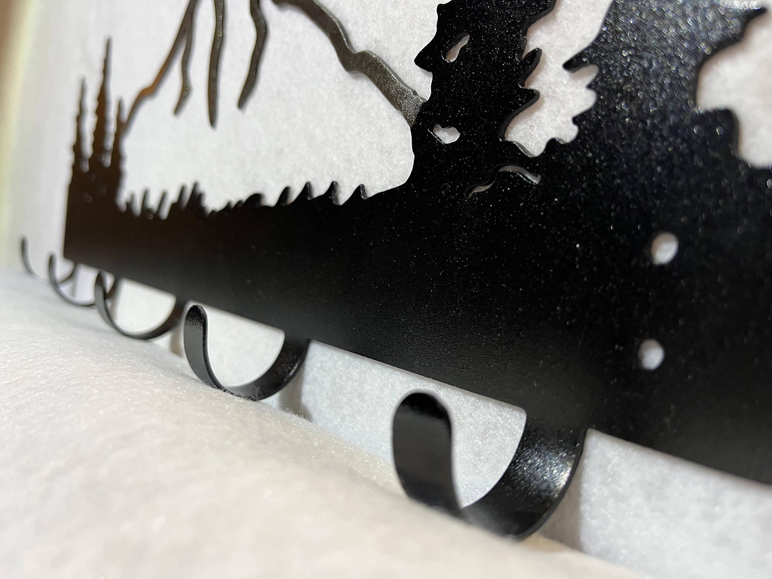 Mountain Scene , Metal Wall Hangers, Racks_ Hats, Keys, Leashes ...