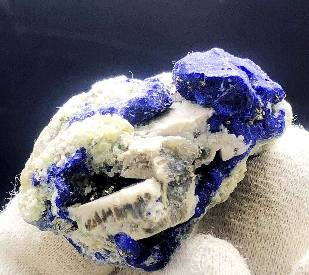 Deep Blue Lazurite Specimen, Lazurite Minerals , Lazurite Crystal , Lazurite Gemstone, Lazurite ...
